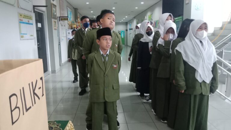 Keren, Pemilihan Presiden OSIS SMP LTI IGM Mirip Pemilu di Indonesia ...